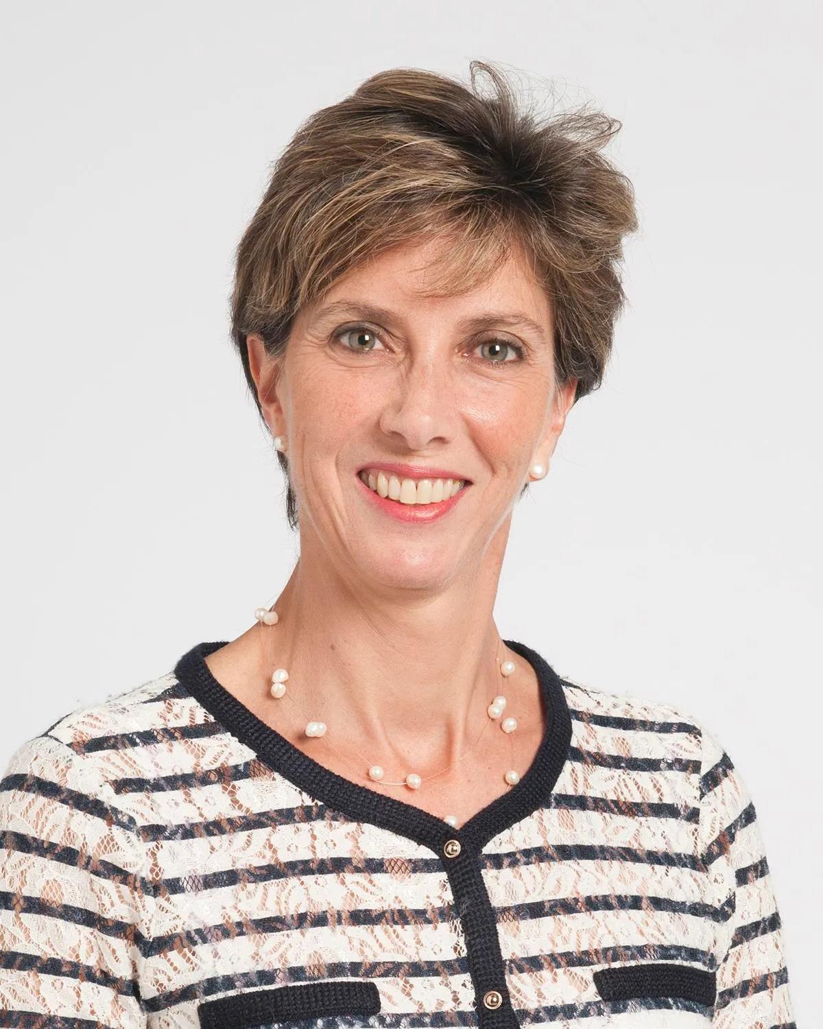 Dr. Monica Yepes-Rios, MD - Cleveland, OH - Internal Medicine