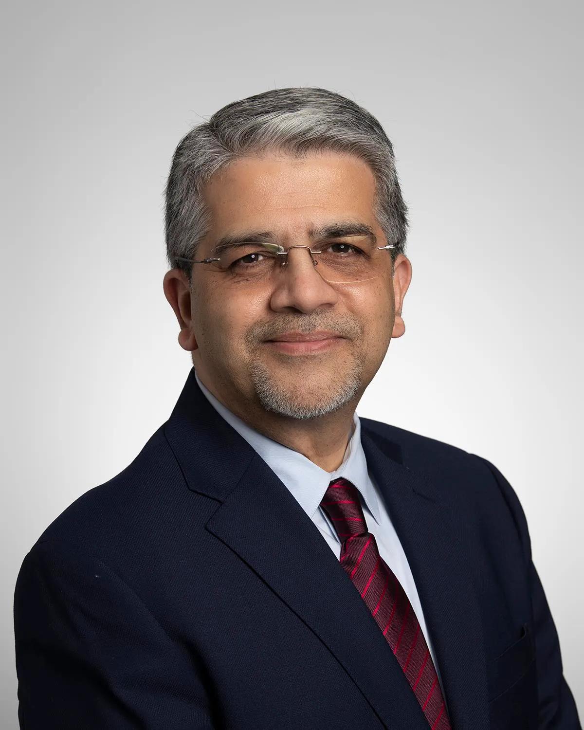 Dr. Syed Ashraf, MD - Internal Medicine