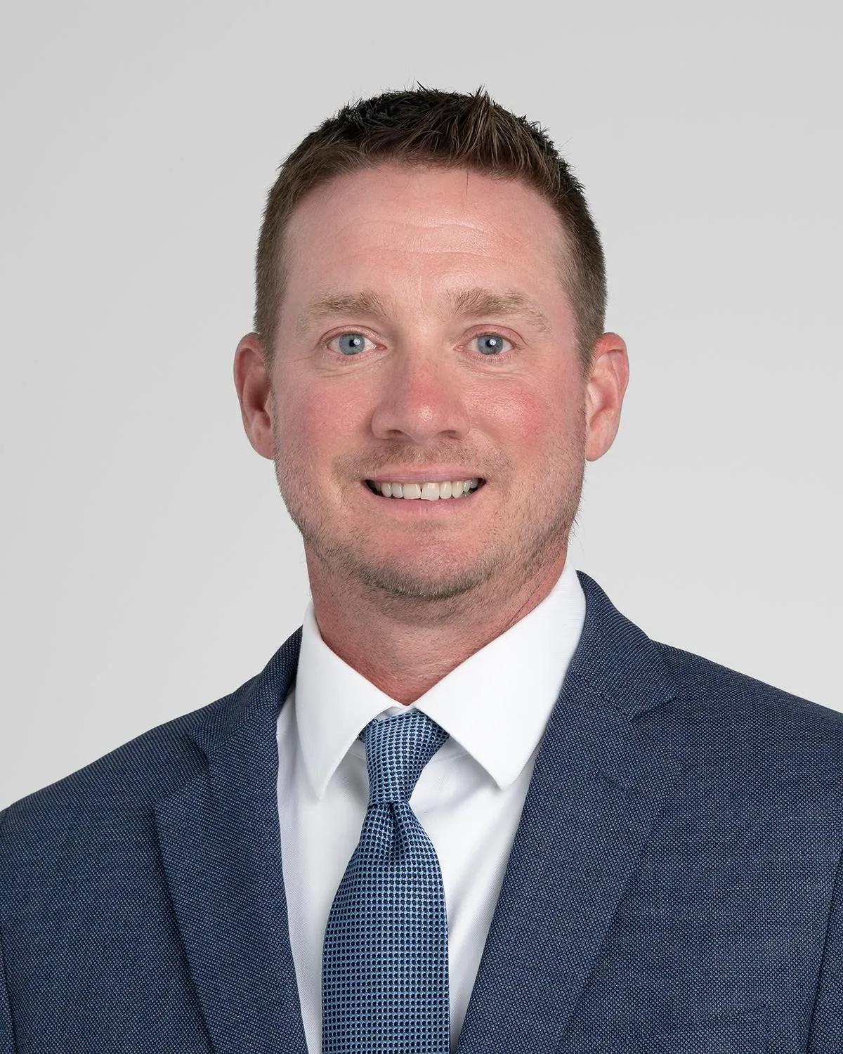 Dr. Trevor Murray, MD - Cleveland, OH - Hip and Knee Orthopedic Surgery ...