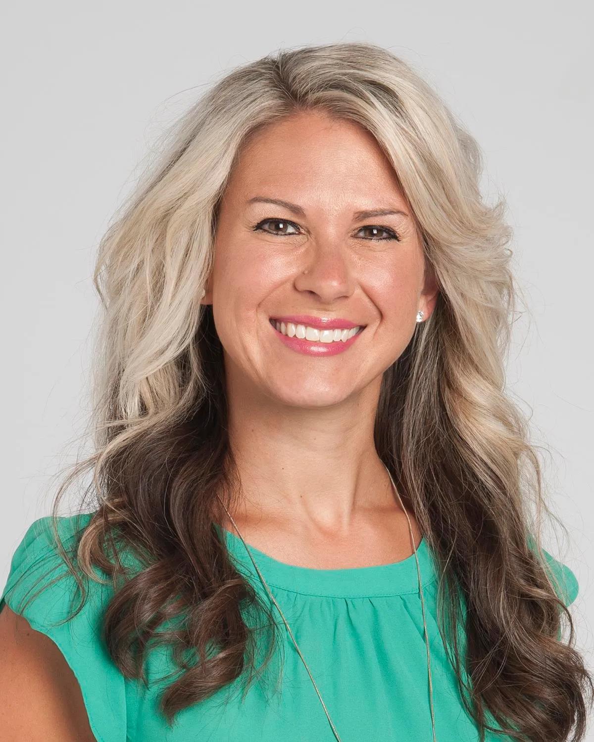 Sara Mauk, CNP - Garfield Hts, OH - Pulmonology