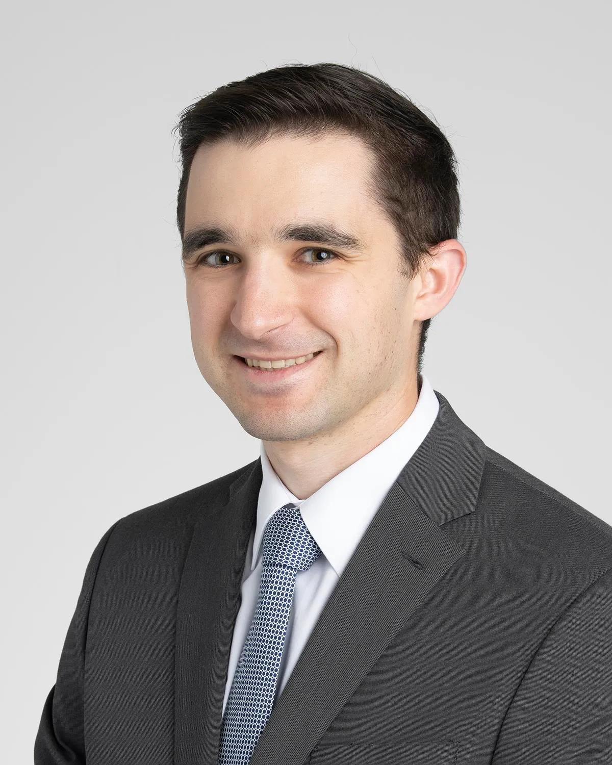 Dr. Cameron Marcus, MD - Akron, OH - Emergency Medicine