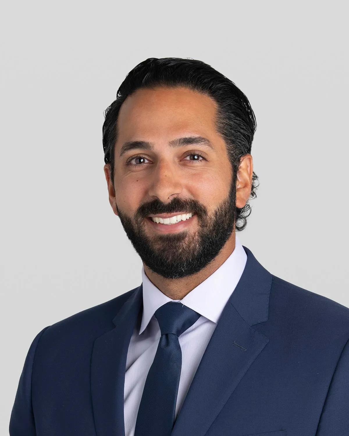 Dr. Khashayar Arianpour, MD - Mayfield Hts, OH - Facial Plastic Surgery