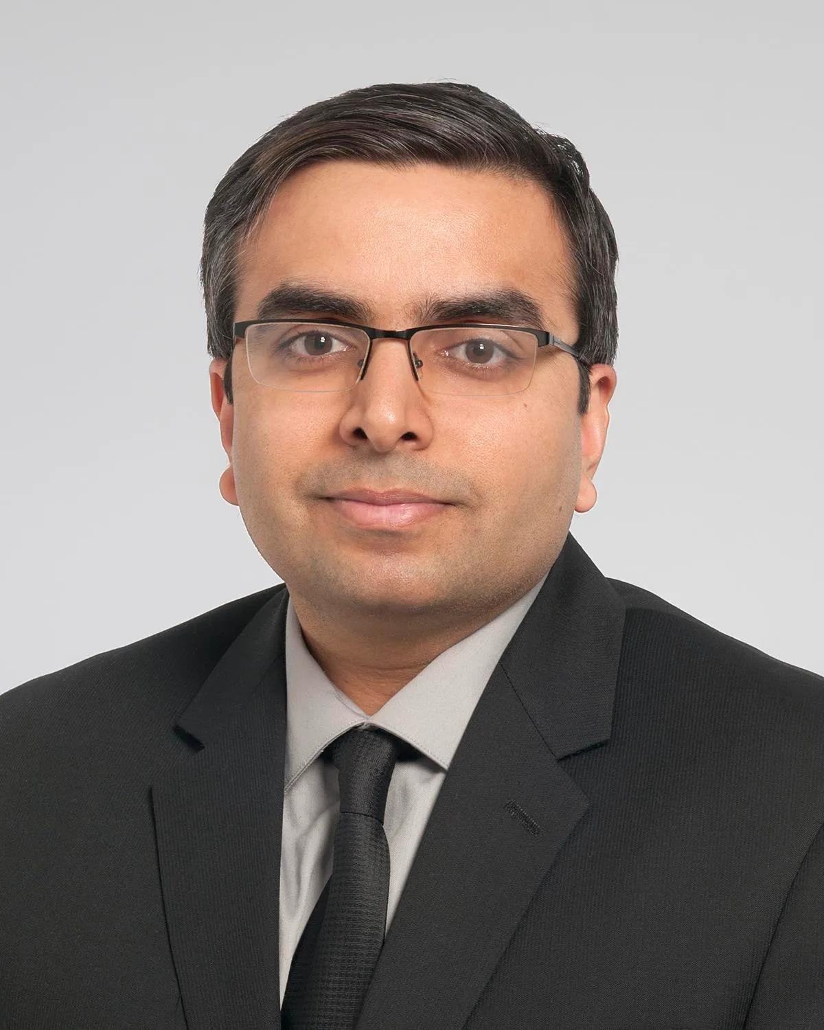 Dr. Amrinder Bhatti, MD - Cleveland, OH - Hospital Medicine