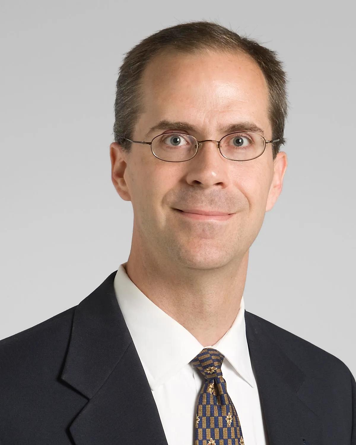 Dr. Rendell Ashton, MD - Cleveland, OH - Critical Care Medicine