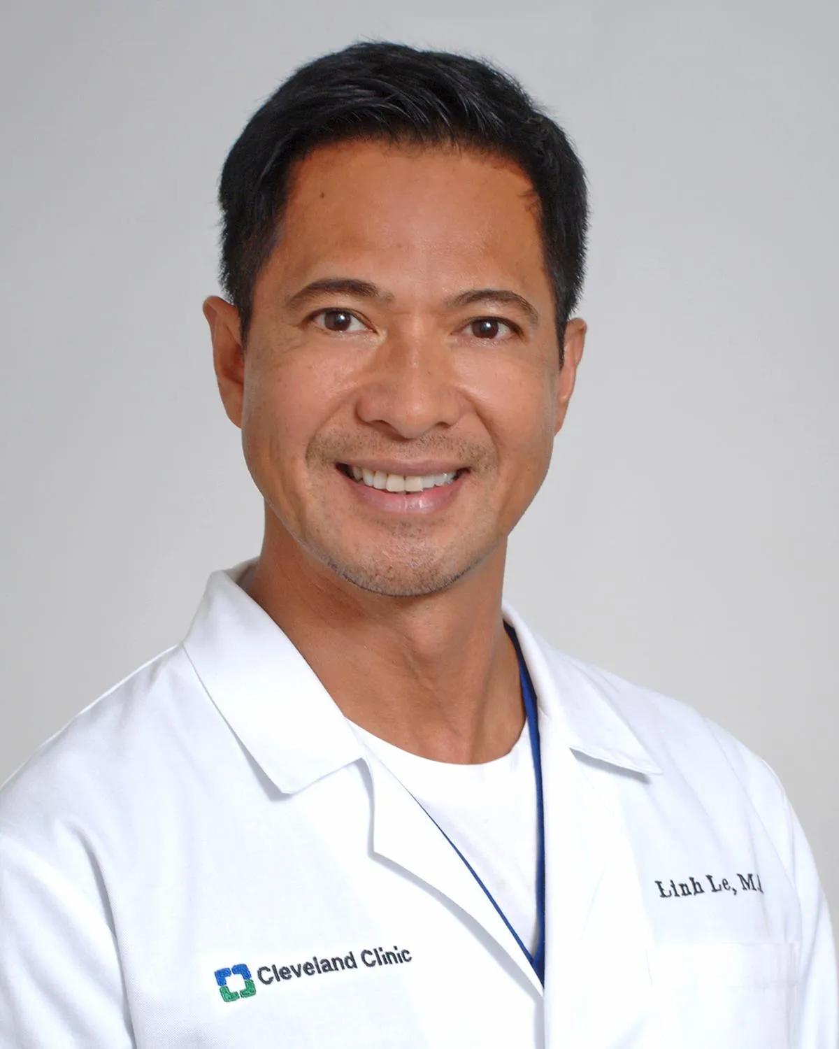 Dr. Linh Le, MD - Weston, FL - Emergency Medicine
