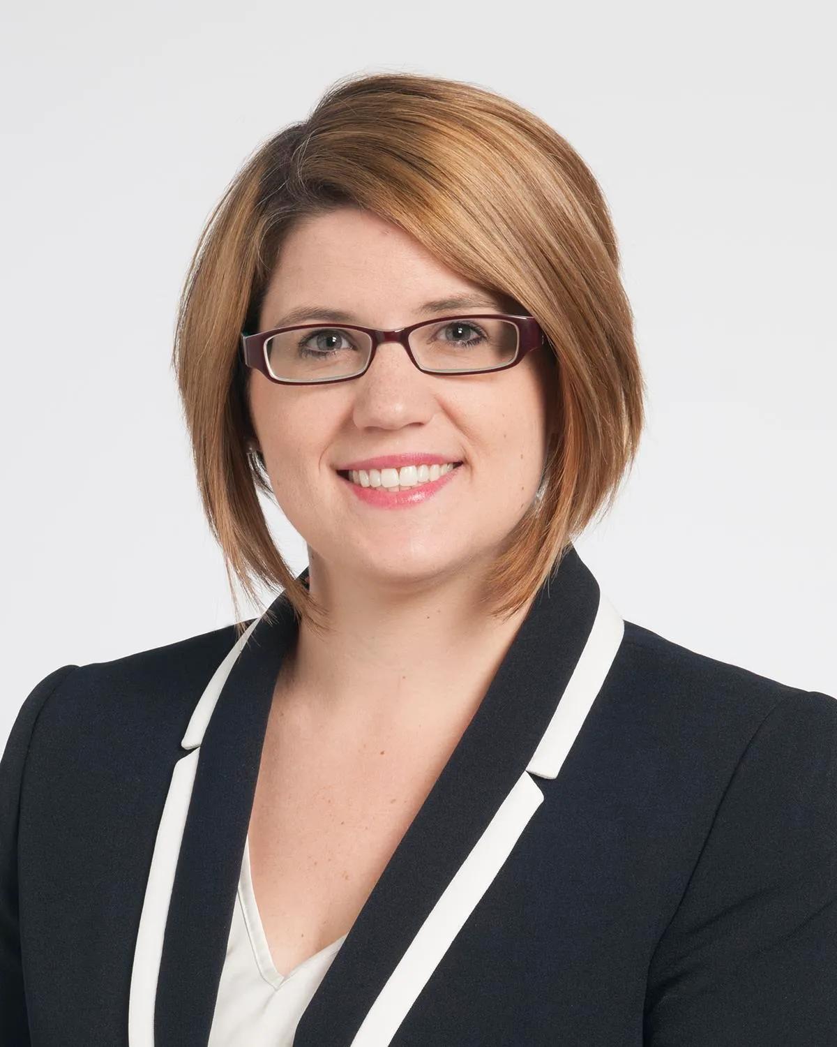 Dr. Leslie DiRuzza, DO - Independence, OH - Internal Medicine - Request ...