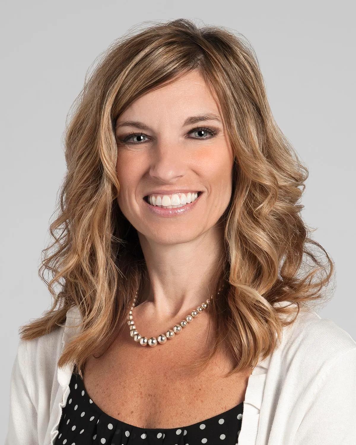 Deneen Abston, CNP - Cleveland, OH - Physical Medicine and Rehabilitation