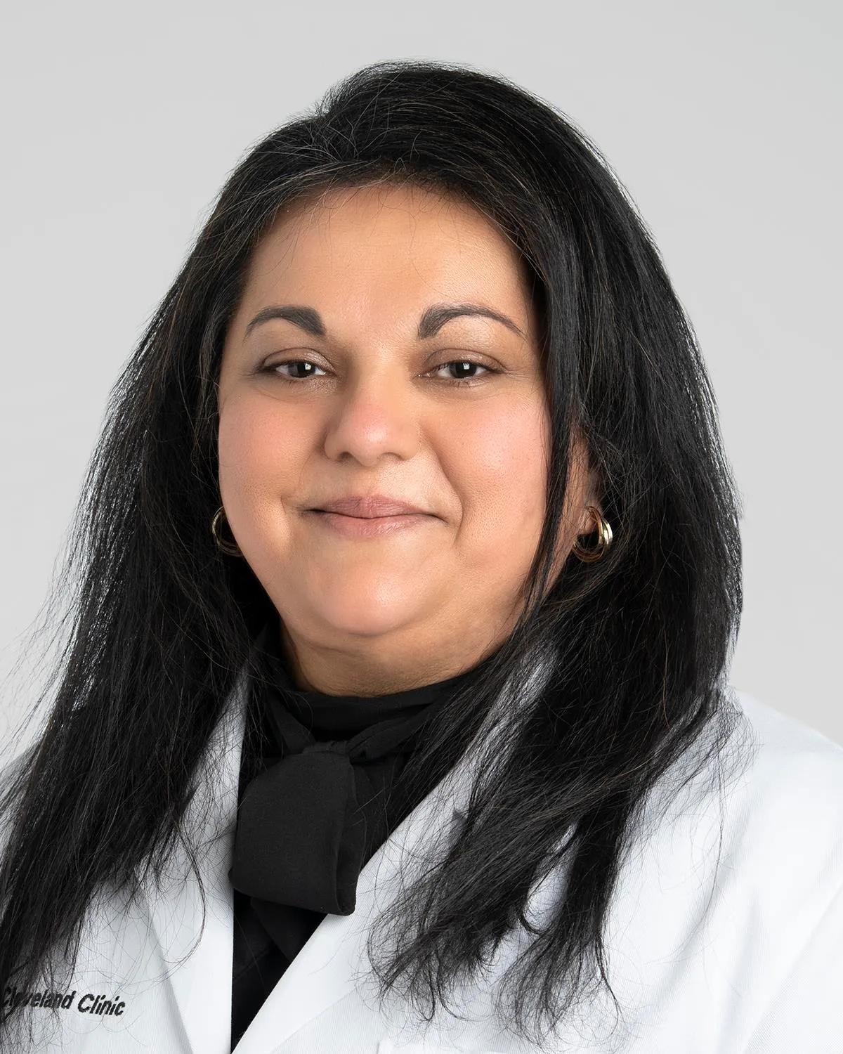 Dr. Roopa Anmolsingh, MD - Cleveland, OH - Geriatric Medicine