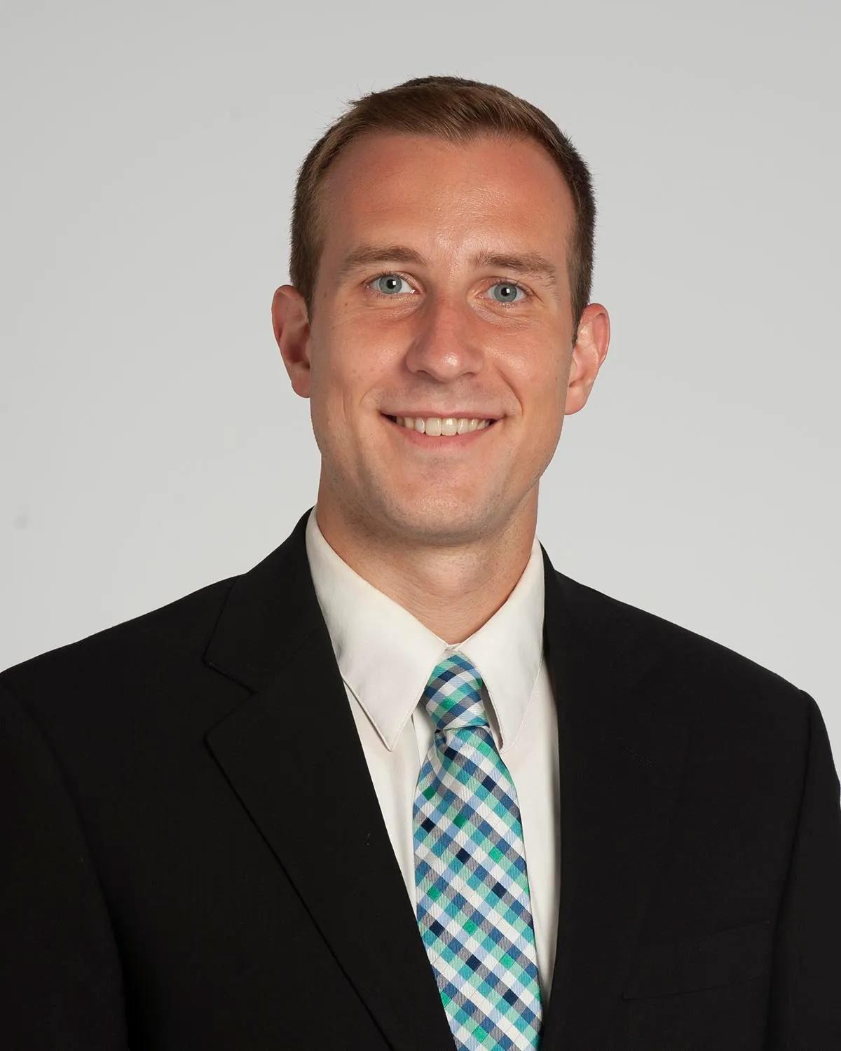 Dr. Brent Anstead, MD - Mayfield Hts, OH - Family Medicine