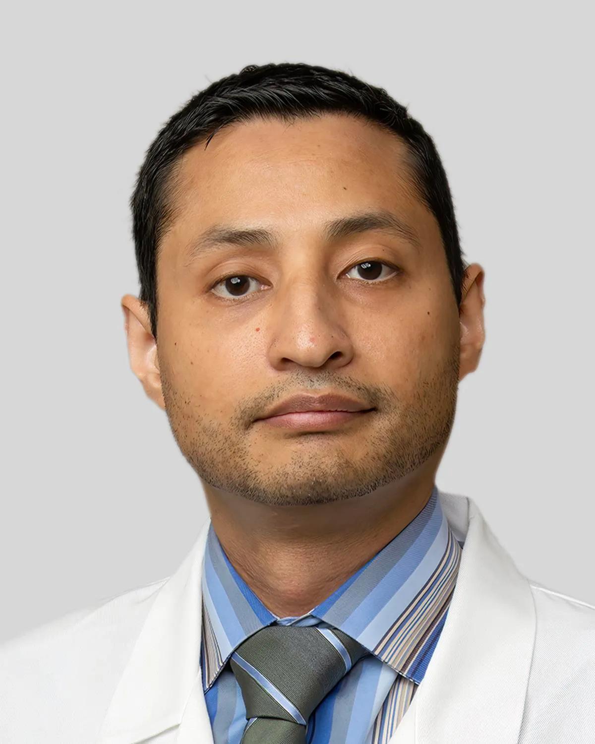 Dr. Mario Mayes-Romero, MD - Stuart, FL - Hospital Medicine