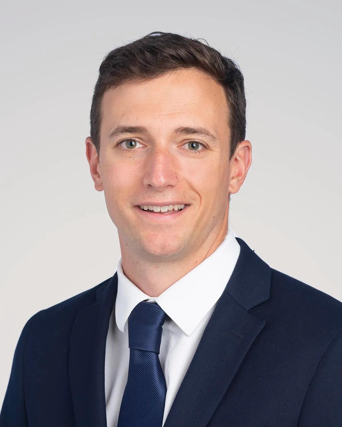 Dr. Hunter Matzke, DO - Avon, OH - Internal Medicine