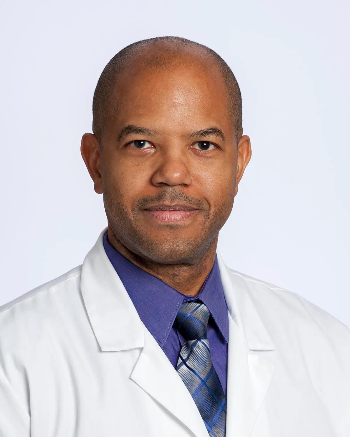 Dr. Roberto Lebron, MD - Akron, OH - Family Medicine - Request Appointment