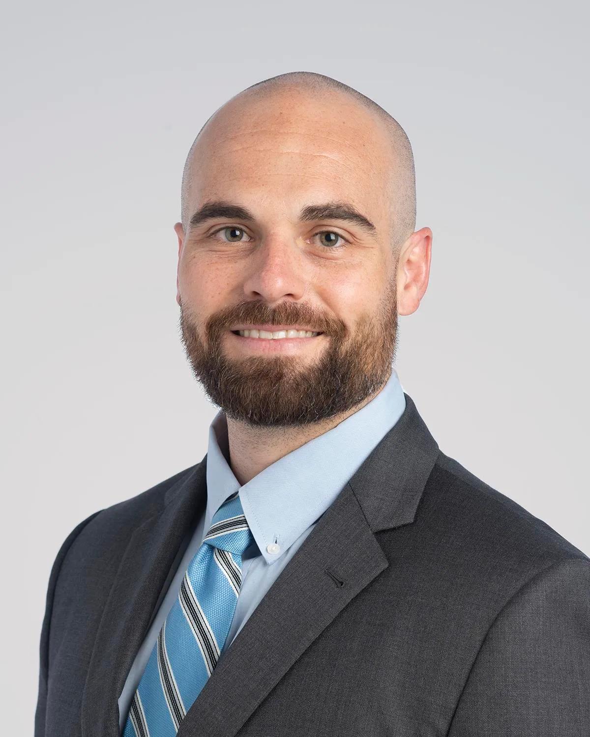 Dr. William Clifton, MD - Cleveland, OH - Neurosurgery, Spine Surgery ...