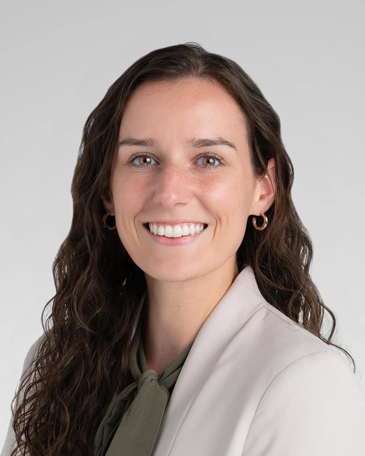 Emily Nicole Legan, CNP - Cleveland, OH - Hospice and Palliative Care