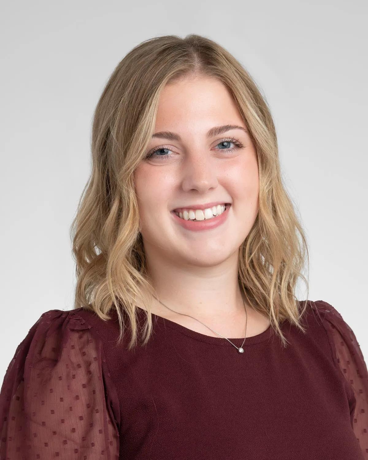 Lauren Bartoszek, PA-C - Cleveland, OH - Critical Care Medicine