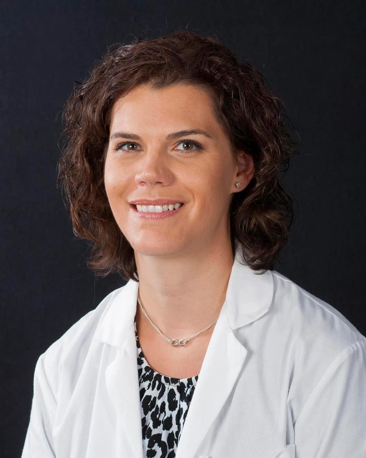 Dr. Amanda Mendiola, MD - Akron, OH - Breast Surgery, Breast Surgical ...