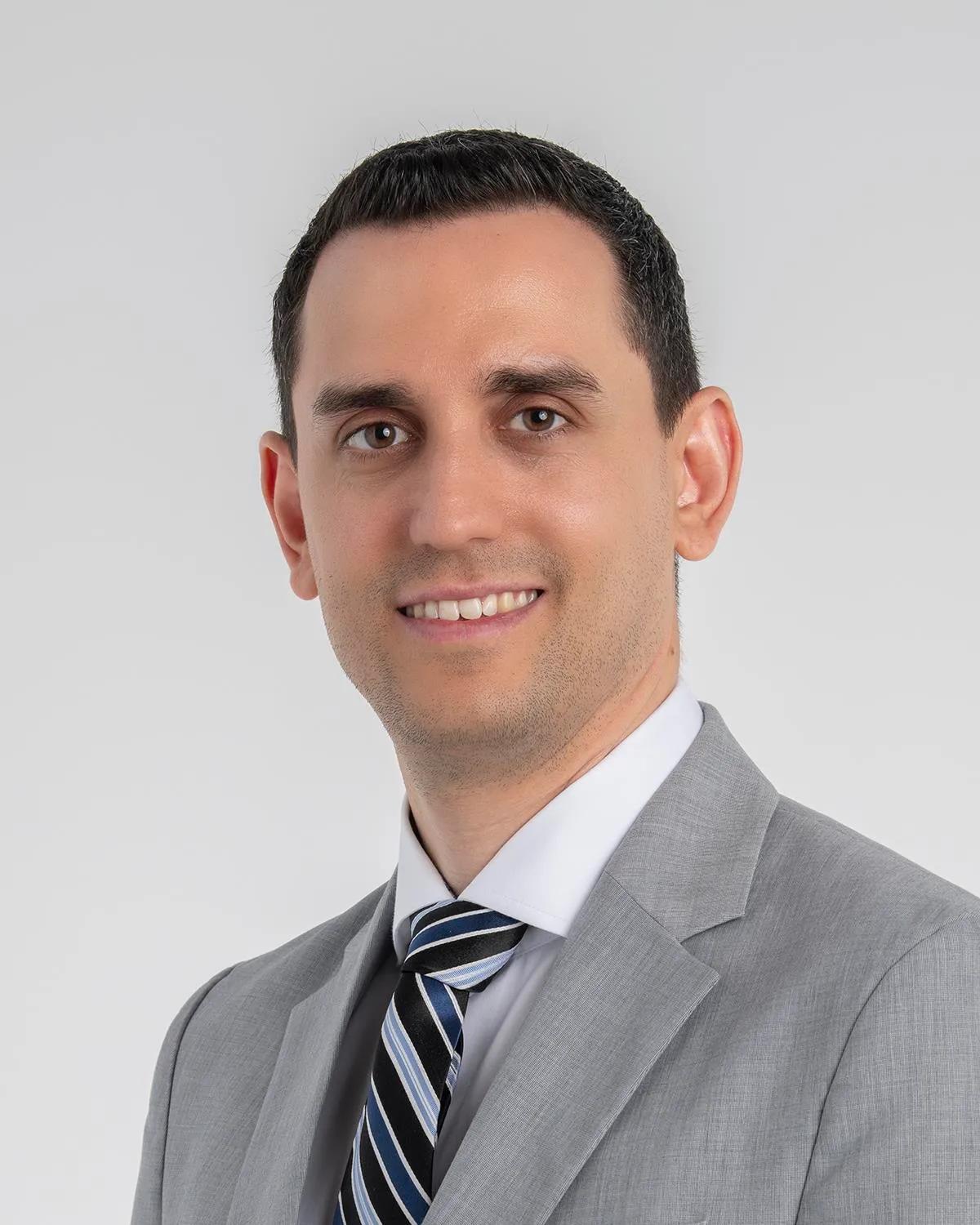 Dr. Matan Rothschild, MD - Cleveland, OH - Dermatology