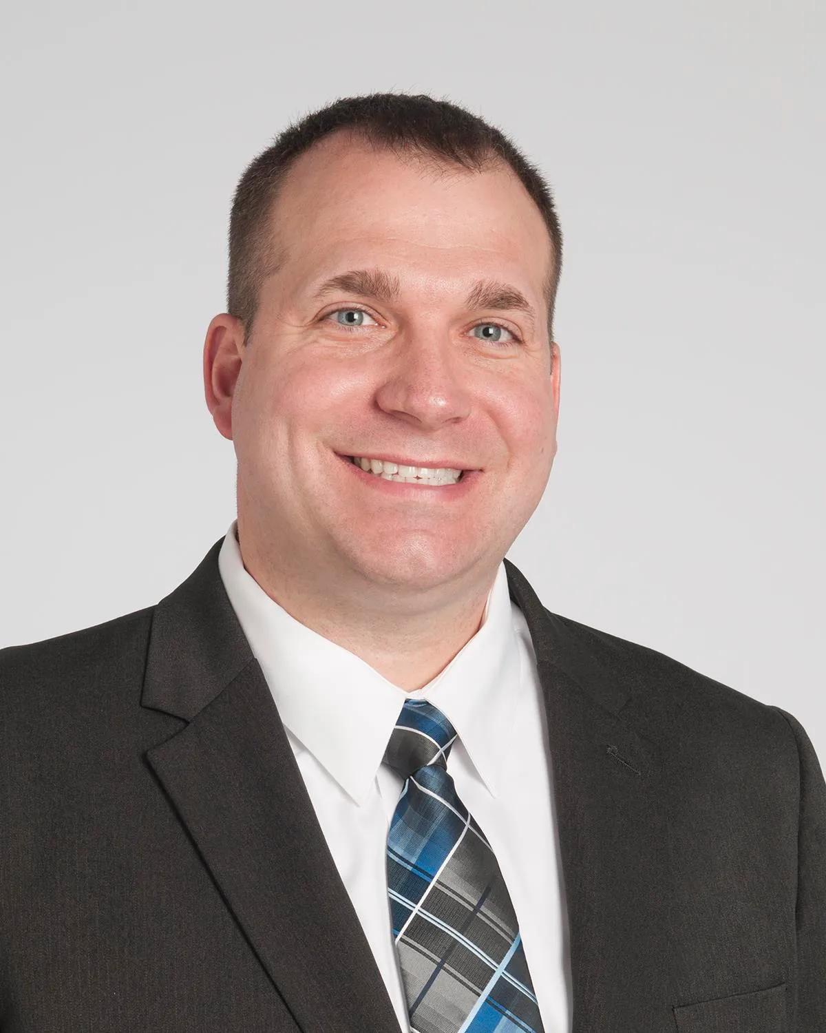 Dr. Nathaniel Enders, MD - Medina, OH - Internal Medicine - Request ...