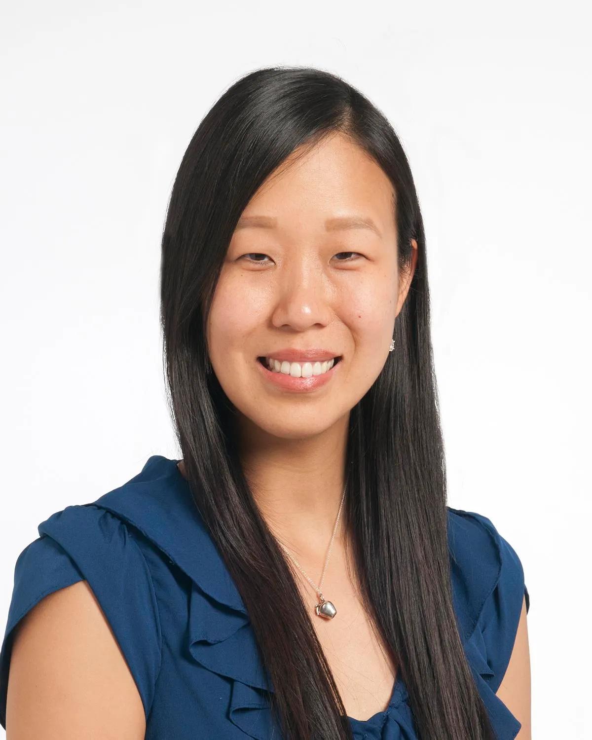 Dr. Ginny Lee, MD - Garfield Hts, OH - Emergency Medicine