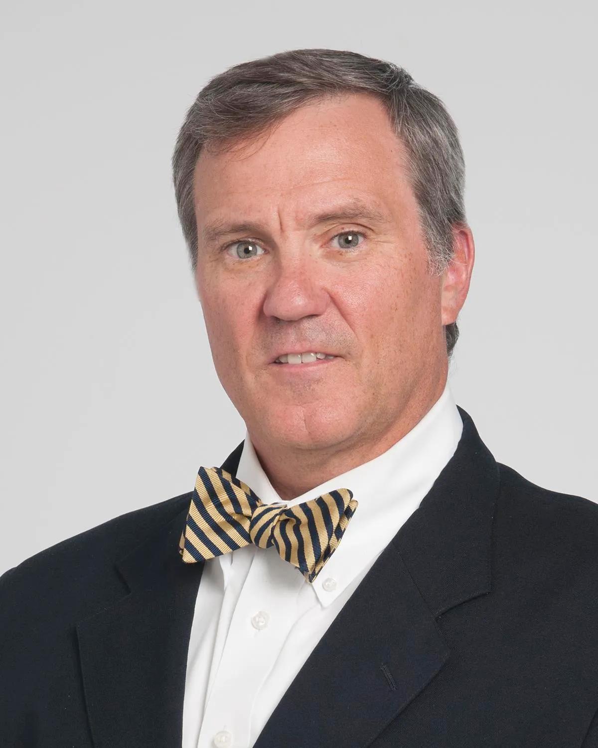 Dr. Robert Bales, MD - Warrensville Heights, OH - Family Medicine