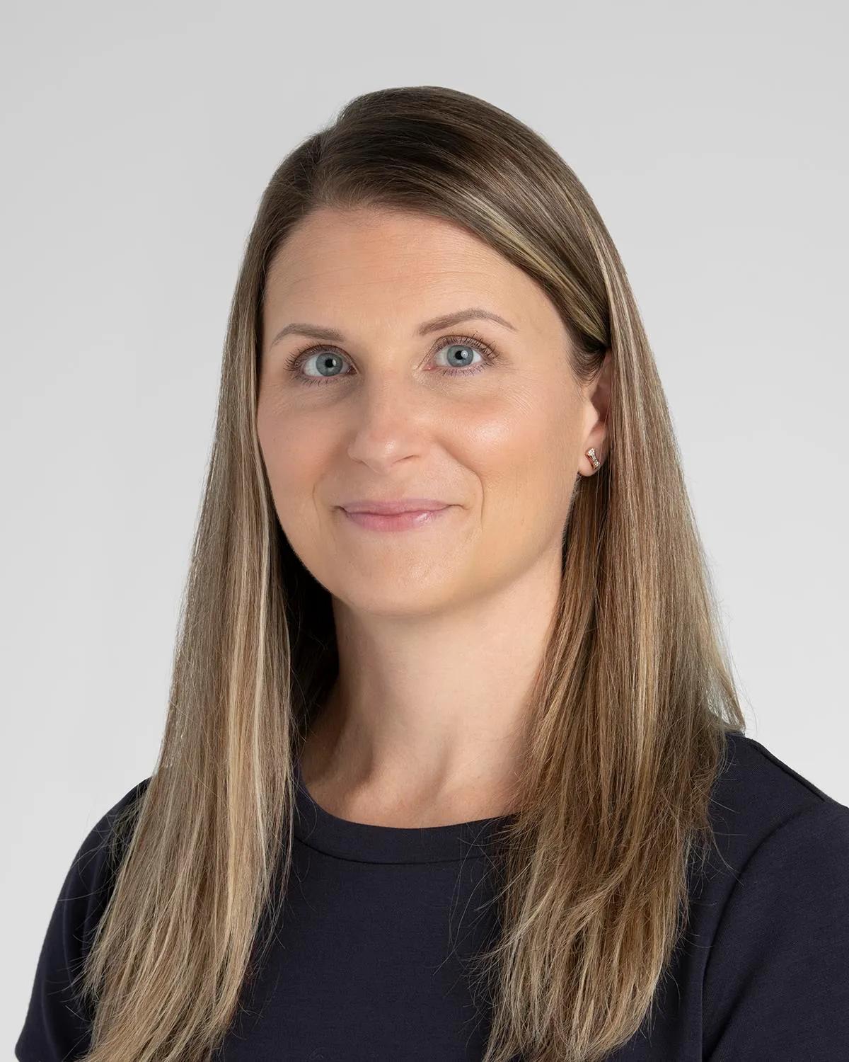 Megan Thomson, PA-C - Cleveland, OH - Hip and Knee Orthopedic Surgery ...