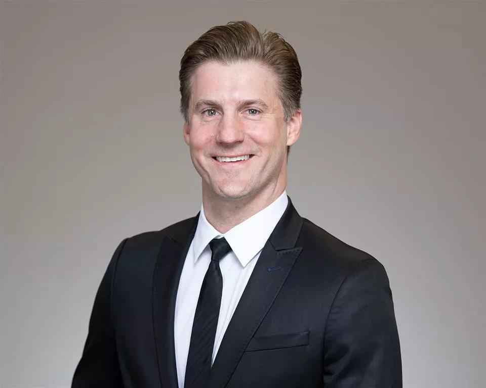 Neuro Endovascular Surgeon Ryan Dahlgren, MD, Joins Cleveland Clinic ...