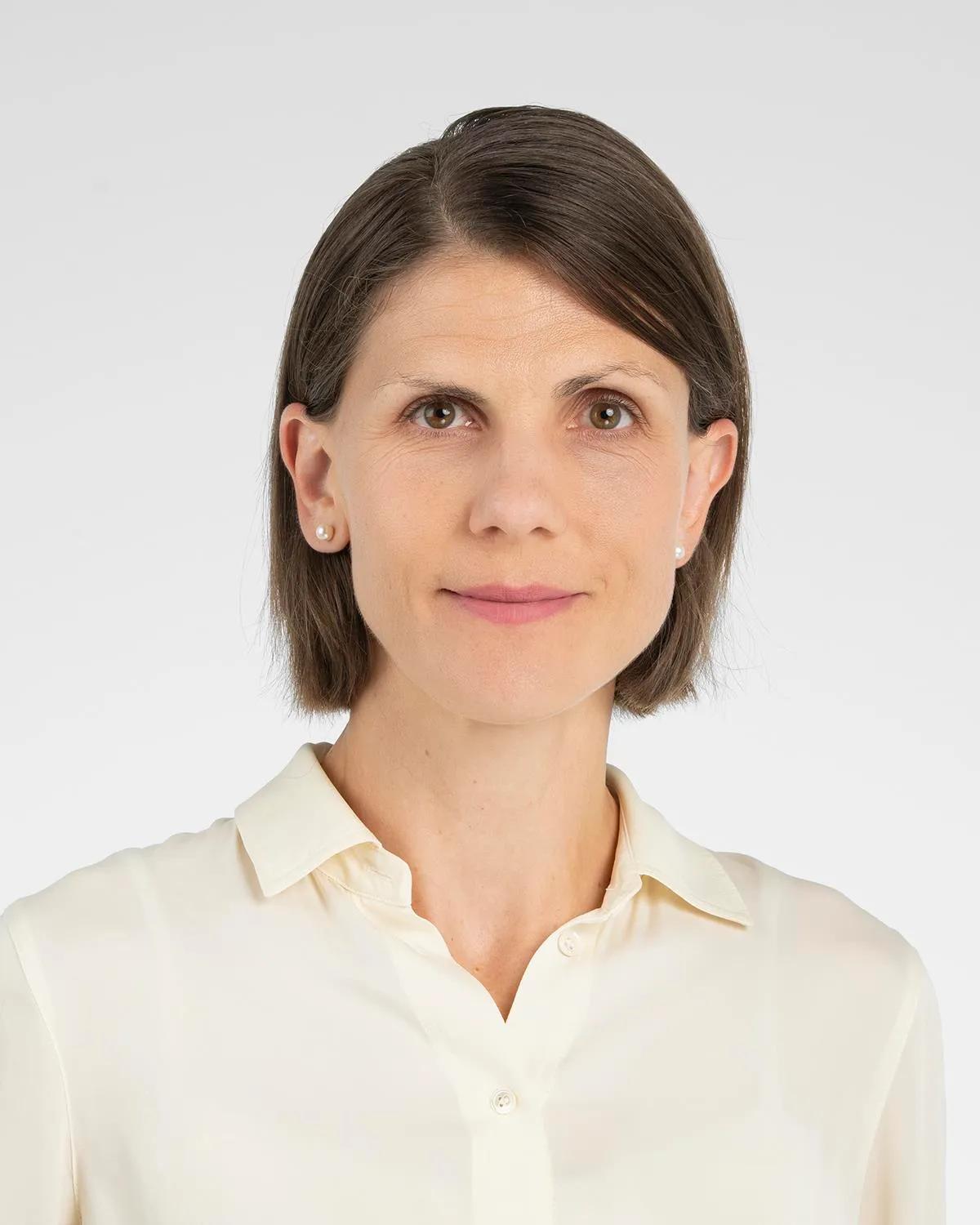 Dr. Rodica Di Lorenzo, MD - Cleveland, OH - Neurology