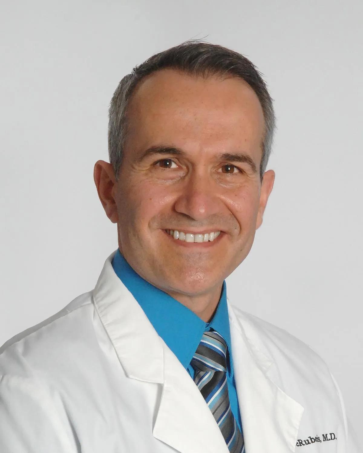 Dr. Michael DeRubeis, MD - Akron, OH - Family Medicine