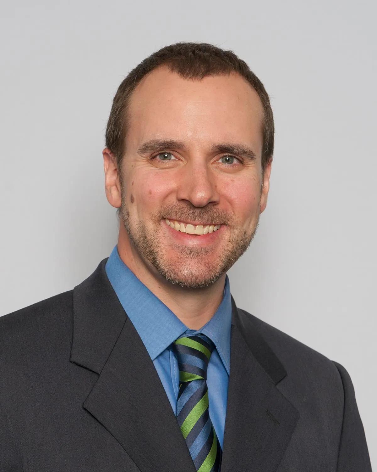 Dr. Eric Moyer, MD - Chagrin Falls, OH - Family Medicine