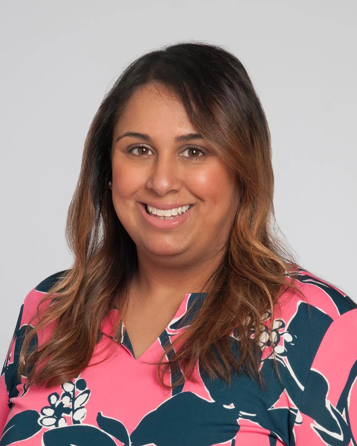 Dr. Mona Parikh, MD - Avon, OH - Internal Medicine - Request Appointment