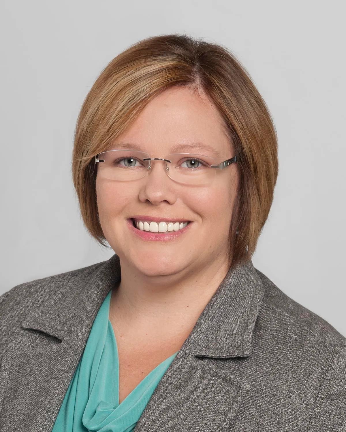 Kelly Walters, CNP - Cleveland, OH - Physical Medicine and Rehabilitation