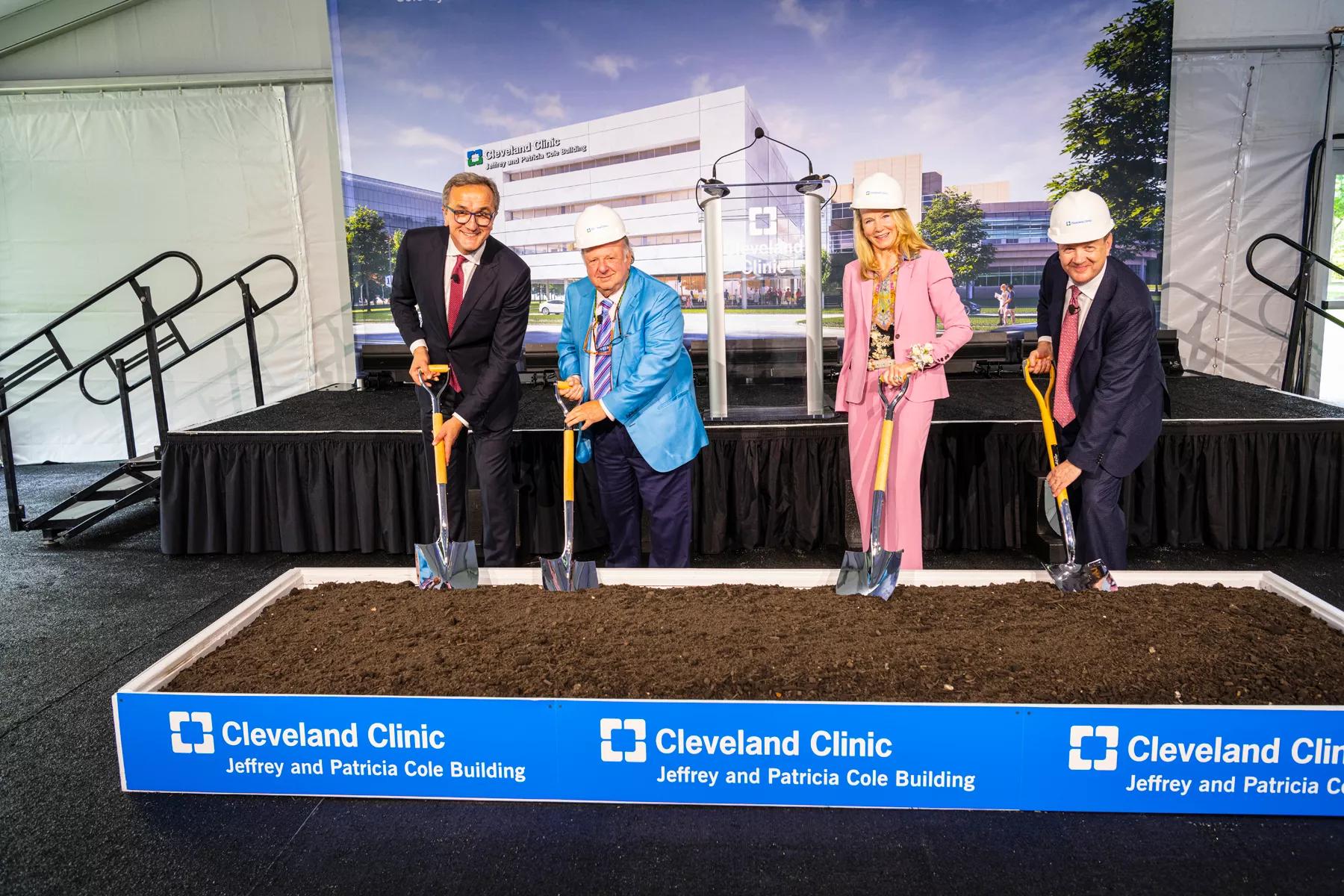 Cole Eye Institute Cleveland Clinic On X: "The Jeffrey And Patricia