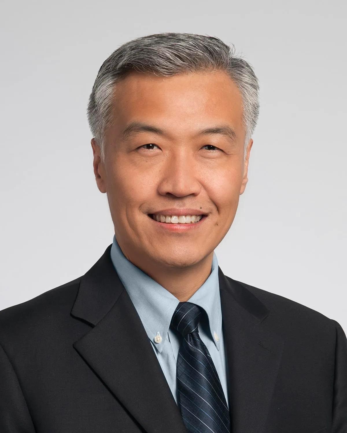 Dr. James Wang, MD - Westlake, OH - Internal Medicine
