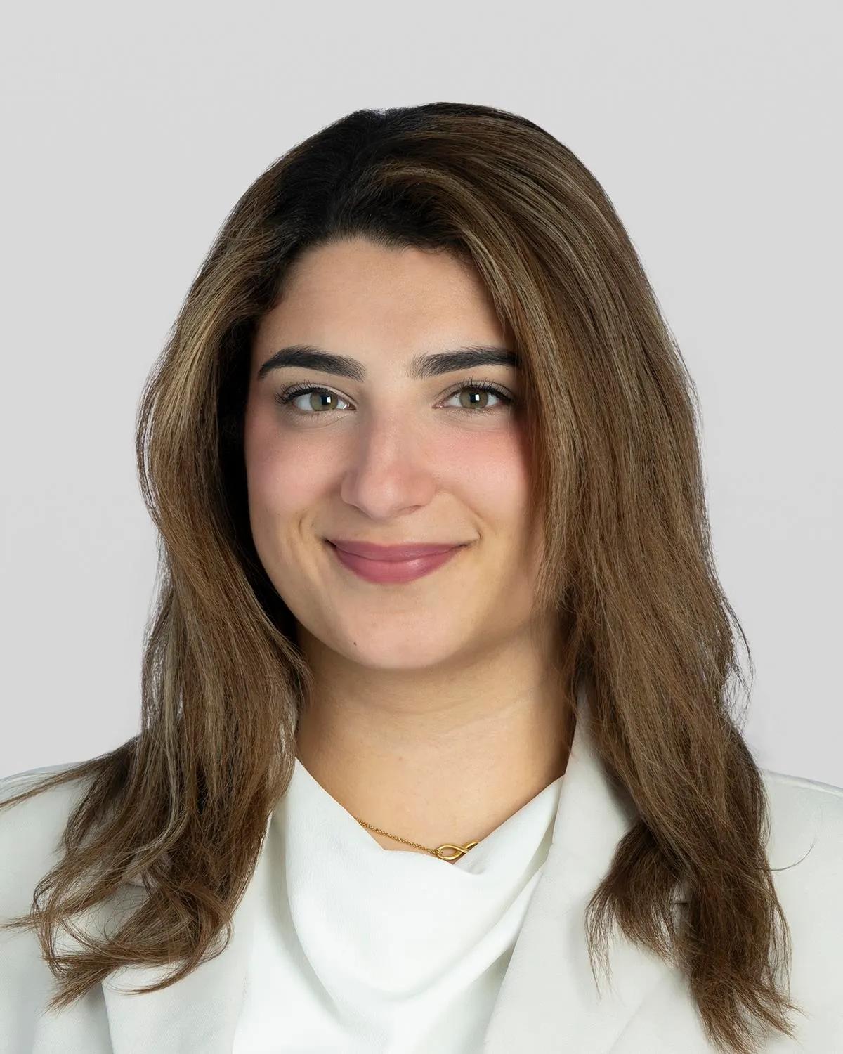 Dr. Farah Awad, MD - Stow, OH - Family Medicine