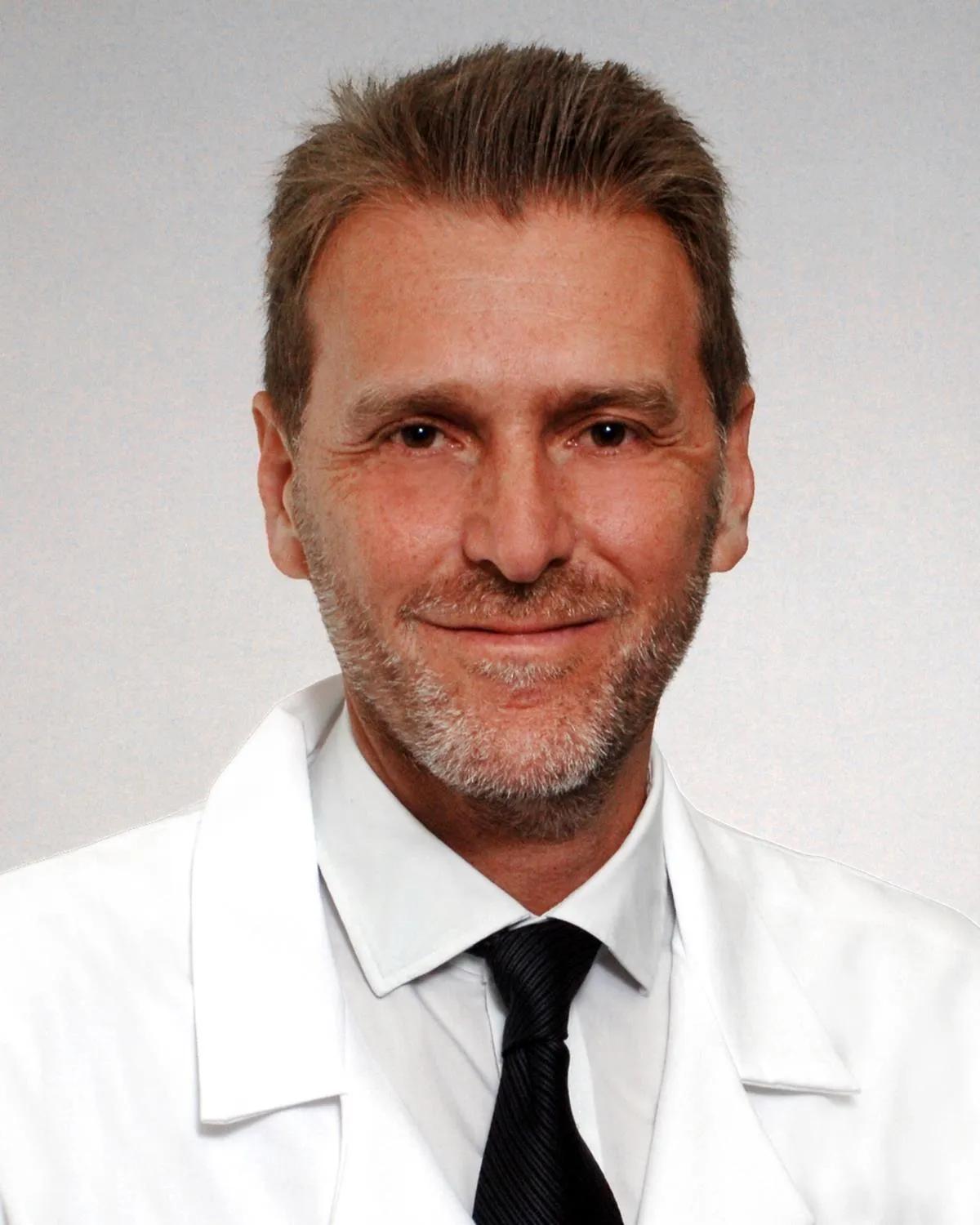 Dr. Luis Serrano, MD - Weston, FL - Diagnostic Radiology