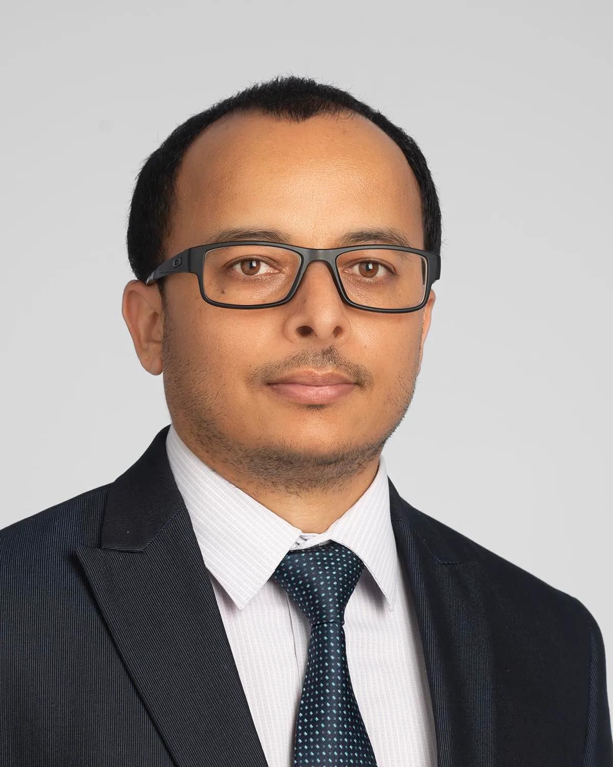 Dr. Niraj Karki, MD - Avon, OH - Nephrology